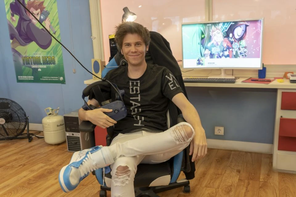 ¿Qué silla se llevó “El Rubius” a Andorra? - Lancelot Digital