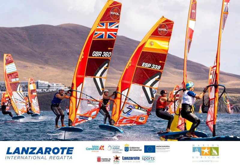 El viento del Norte desafía a la flota de la Lanzarote International ...