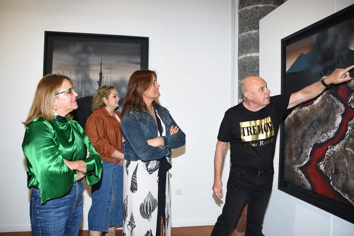 Jaime Romero une en una exposición los volcanes de La Palma y de ...