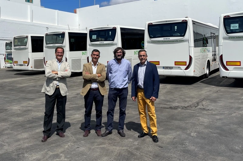 Caixabank apoya financieramente al Grupo Arrecife Bus Lanzarote para ...