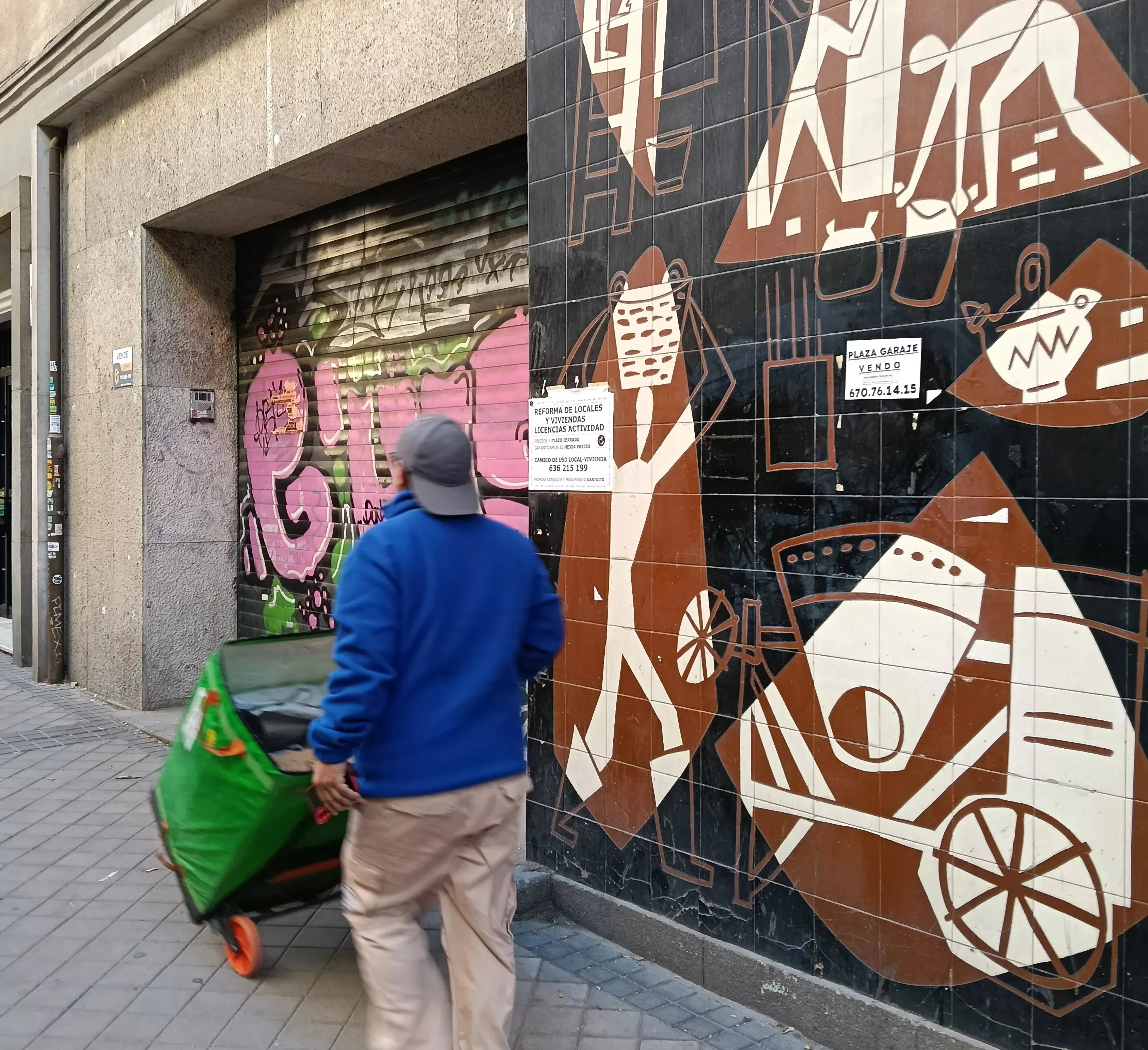 Madrid protege durante un año el mural de César Manrique a pie de calle ...