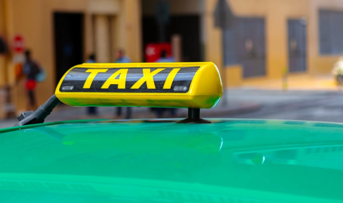 A partir de mañana, el taxi será más caro en Arrecife - Lancelot ...