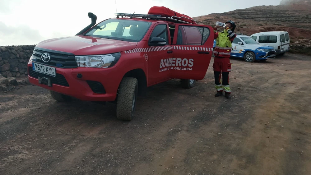 Localizada sana y salva tras horas de búsqueda en Haría - Lancelot ...