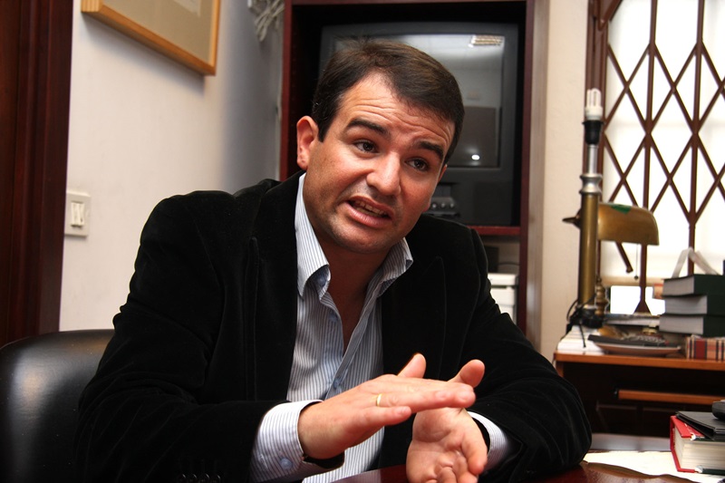 Hernández: “No hay ninguna estrategia de partido para minar al Gobierno ...